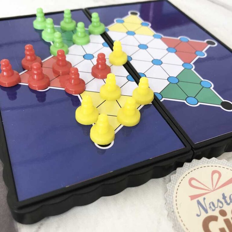 Mini jeu de voyage - Halma